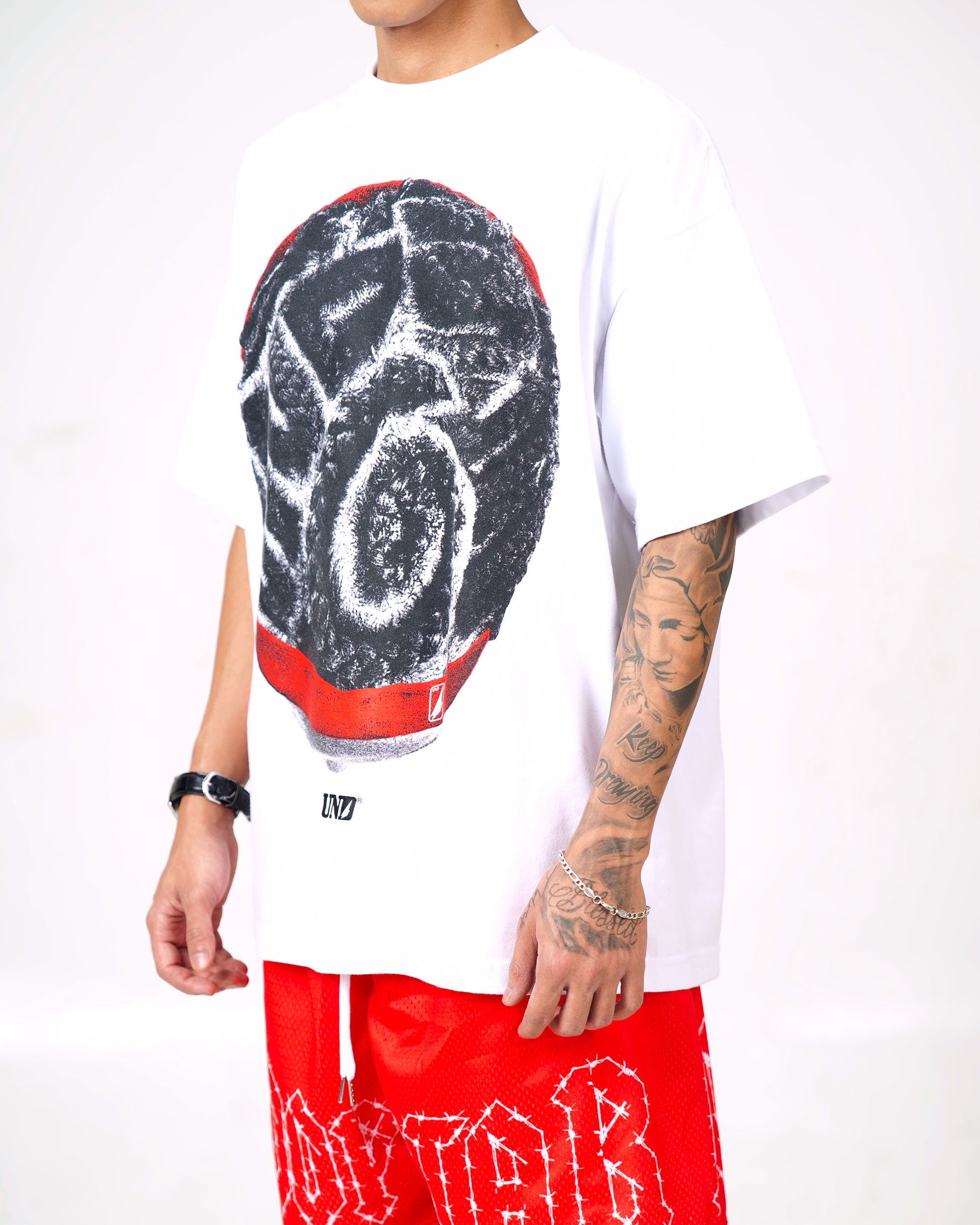 GRAPHIC TEES – UNDRAFTED