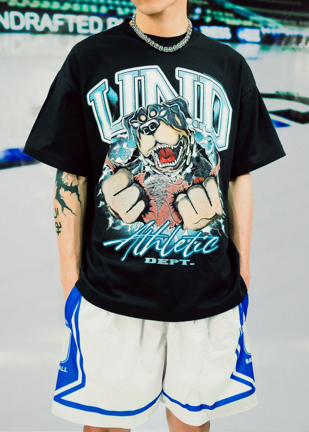 GRAPHIC TEES – UNDRAFTED